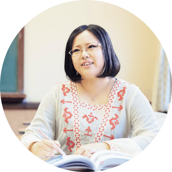 卒業生の声 | 神戸女学院大学 国際学部